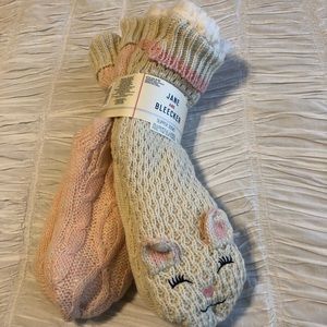 Jane and Bleecker Accessories | New2 Pairs Ladies Slipper Socks | Poshmark